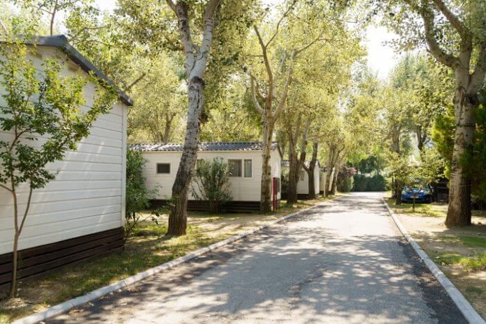 7 Facts on Manufactured Homes Life Expectancy & Maintenance