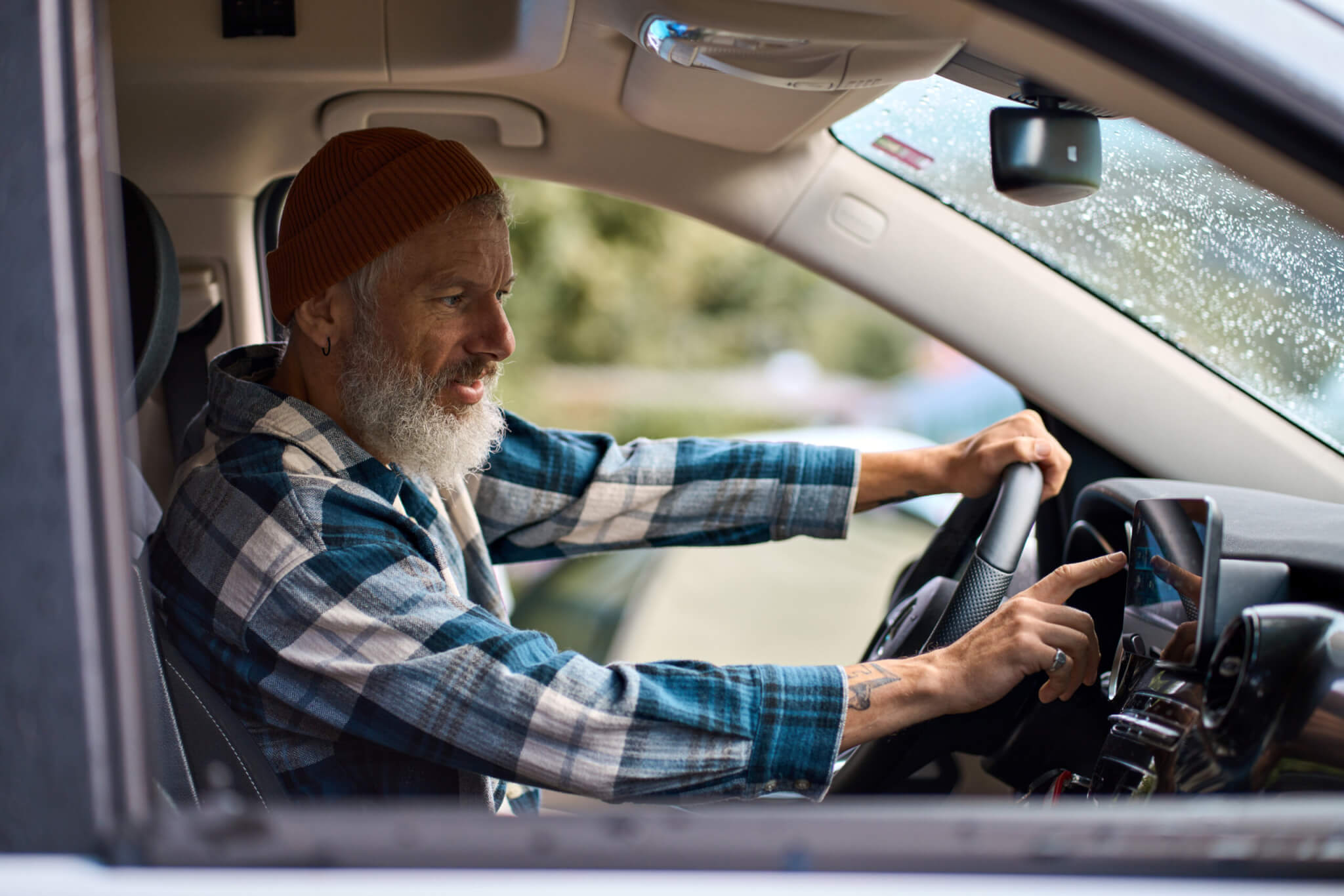5 Best RV GPS Apps for Motorhome Owners to Navigate Easily